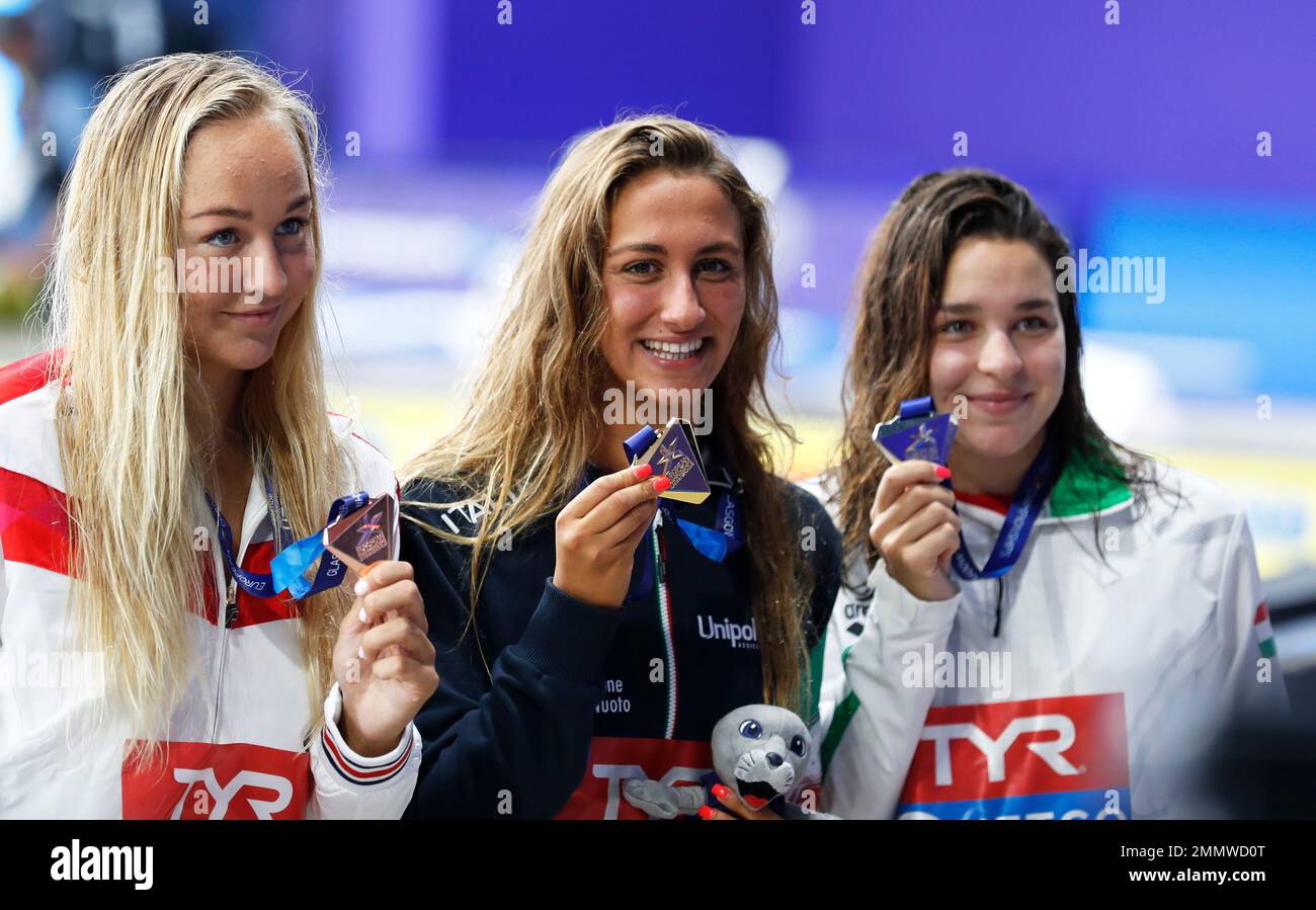 Bronze medalist Anna Egorova of Russia, gold medalist Simona Quadarella ...