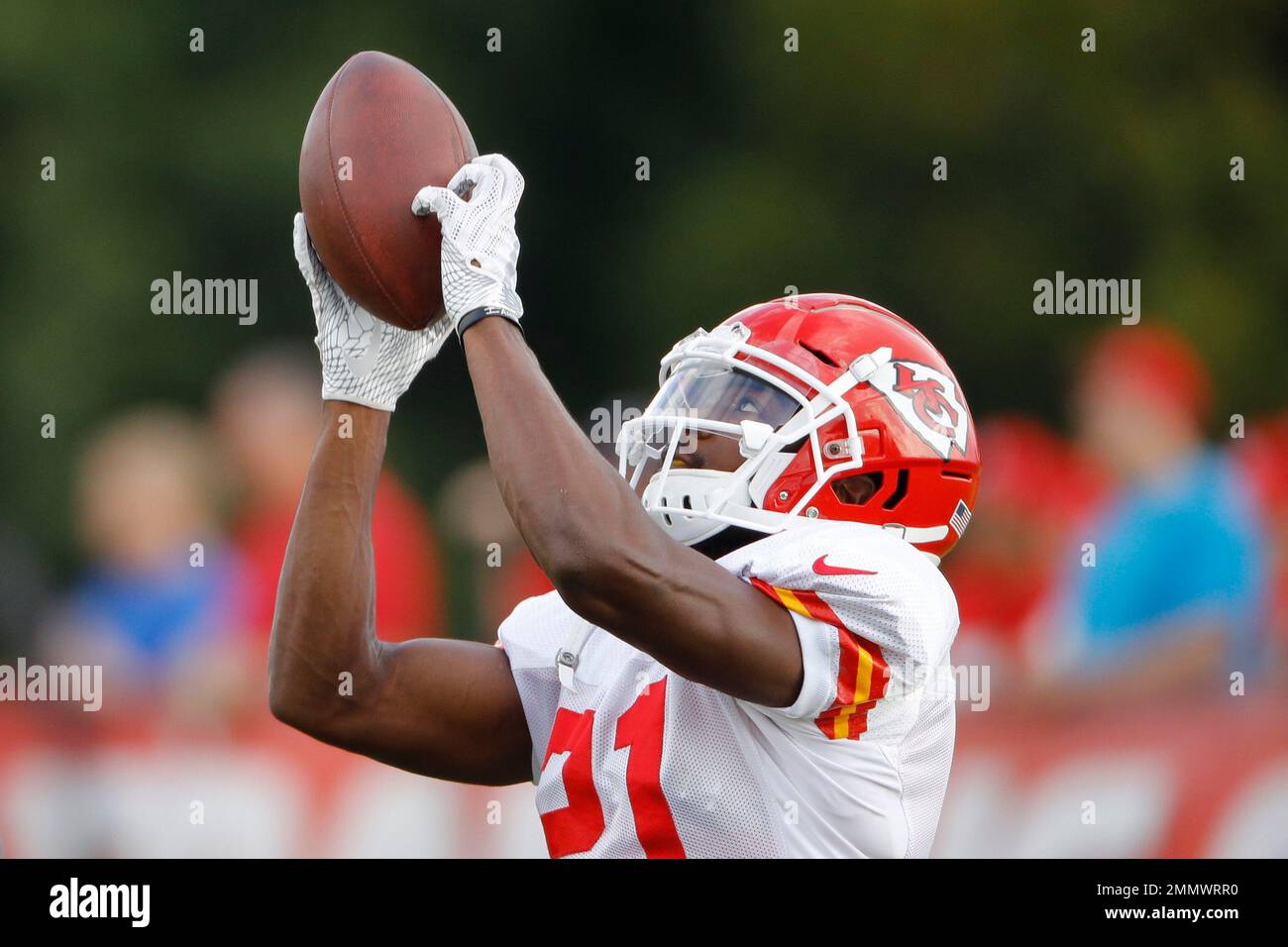 Kansas City Chiefs cornerback Eric Murray catches a ball during NFL ...
