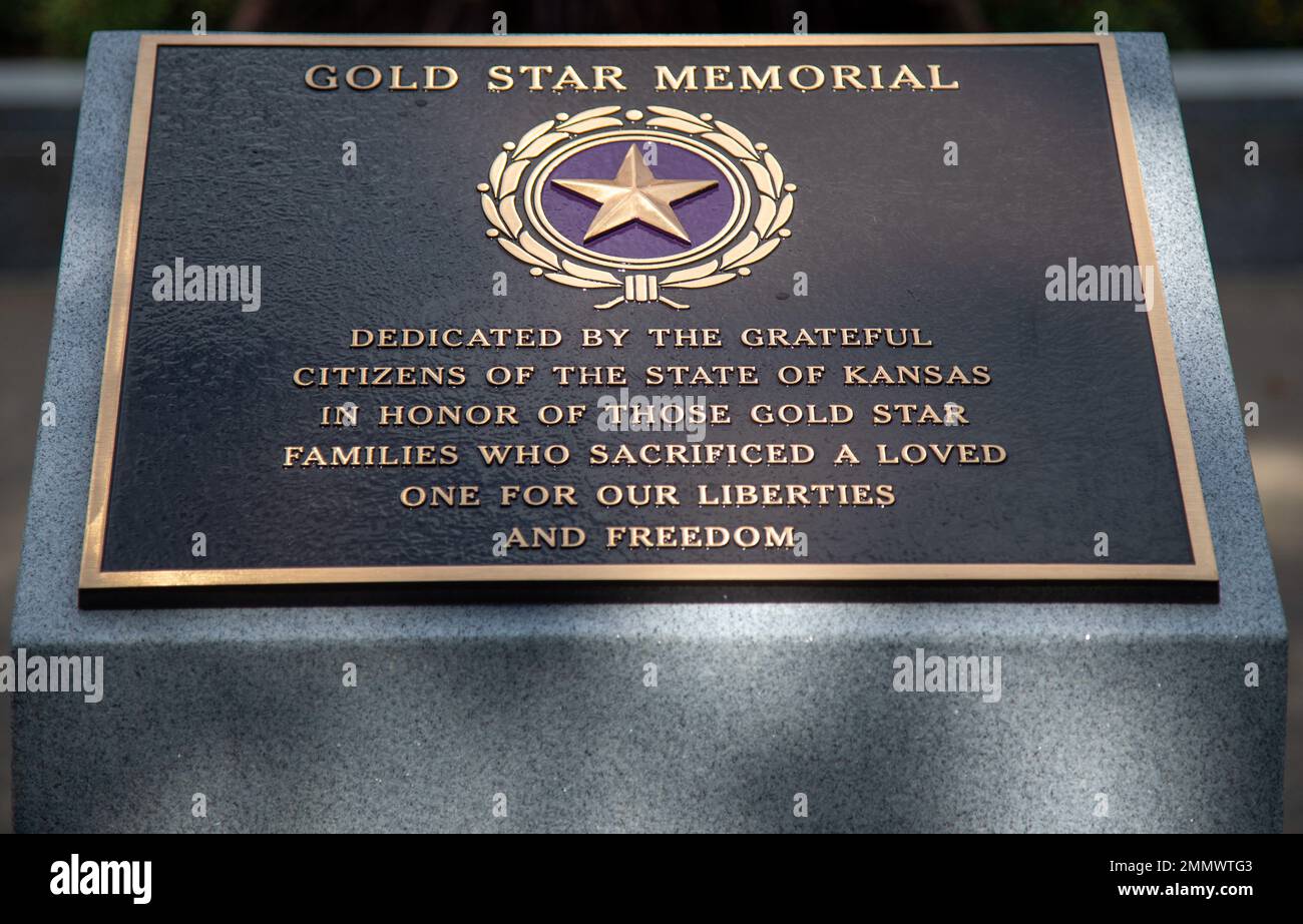 The newly erected Gold Star Family Memorial Monument is unveiled at the ...