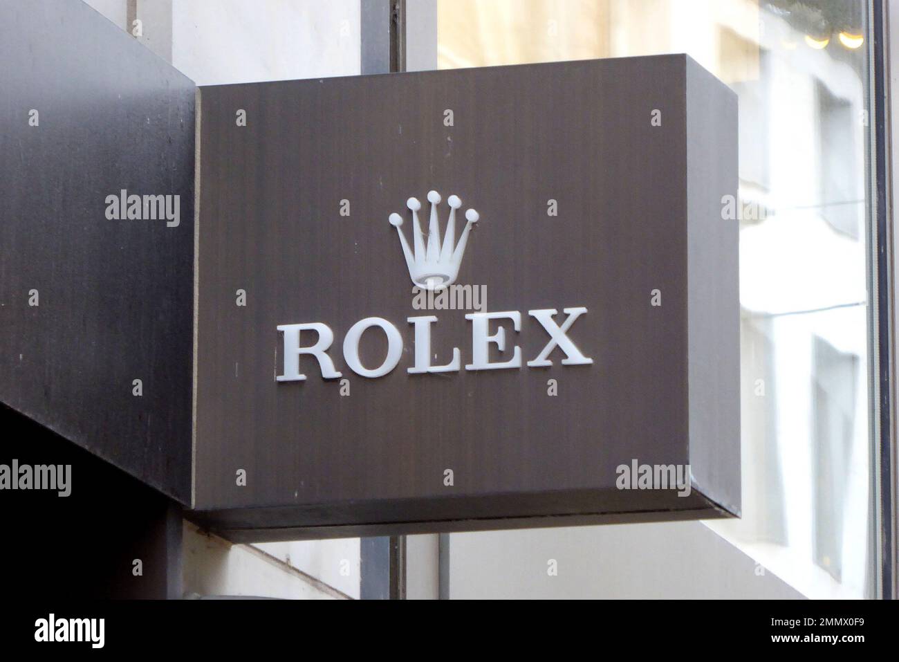 Rolex / Store / Logo / Uhrenmarke Stock Photo - Alamy