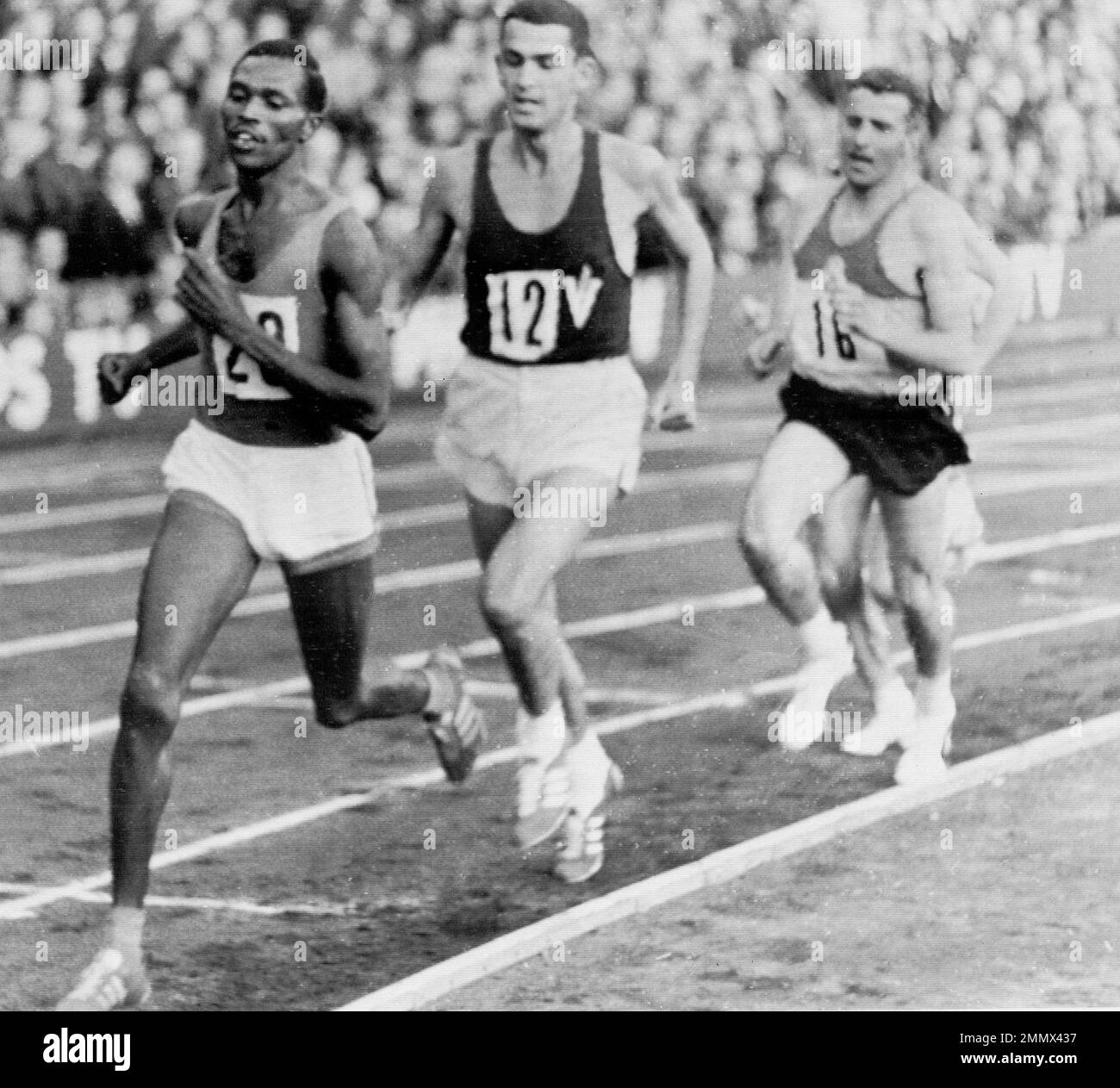 Kenya's Kipchoge Keino, left, is leading at this stage of the 5,000 ...