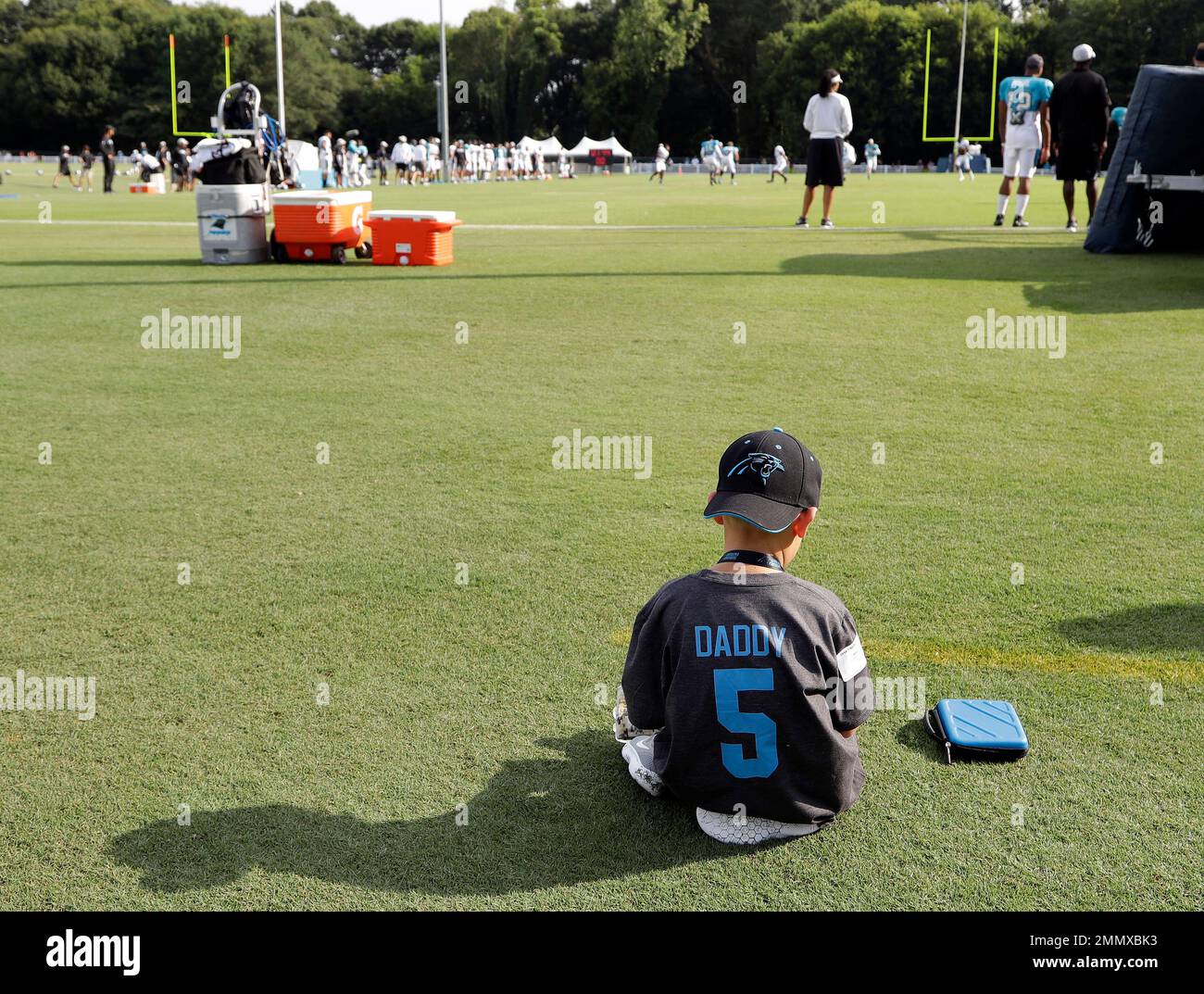 Jevin Palardy, 6, son of Carolina Panthers' Michael Palardy, wears his ...