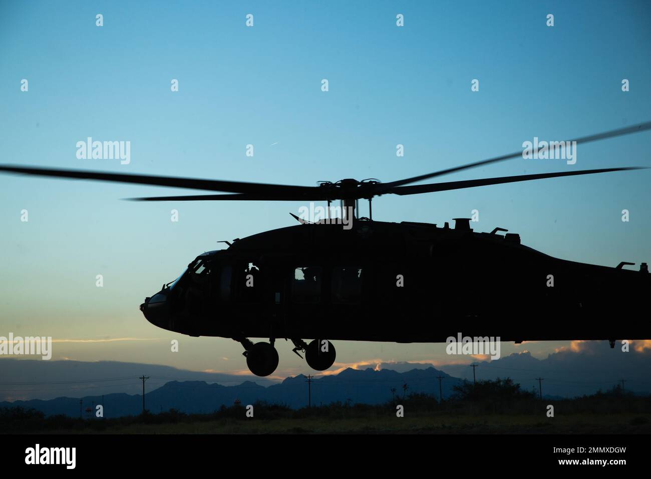 Green Berets from 10th Special Forces Group (Airborne) exfil from their ...