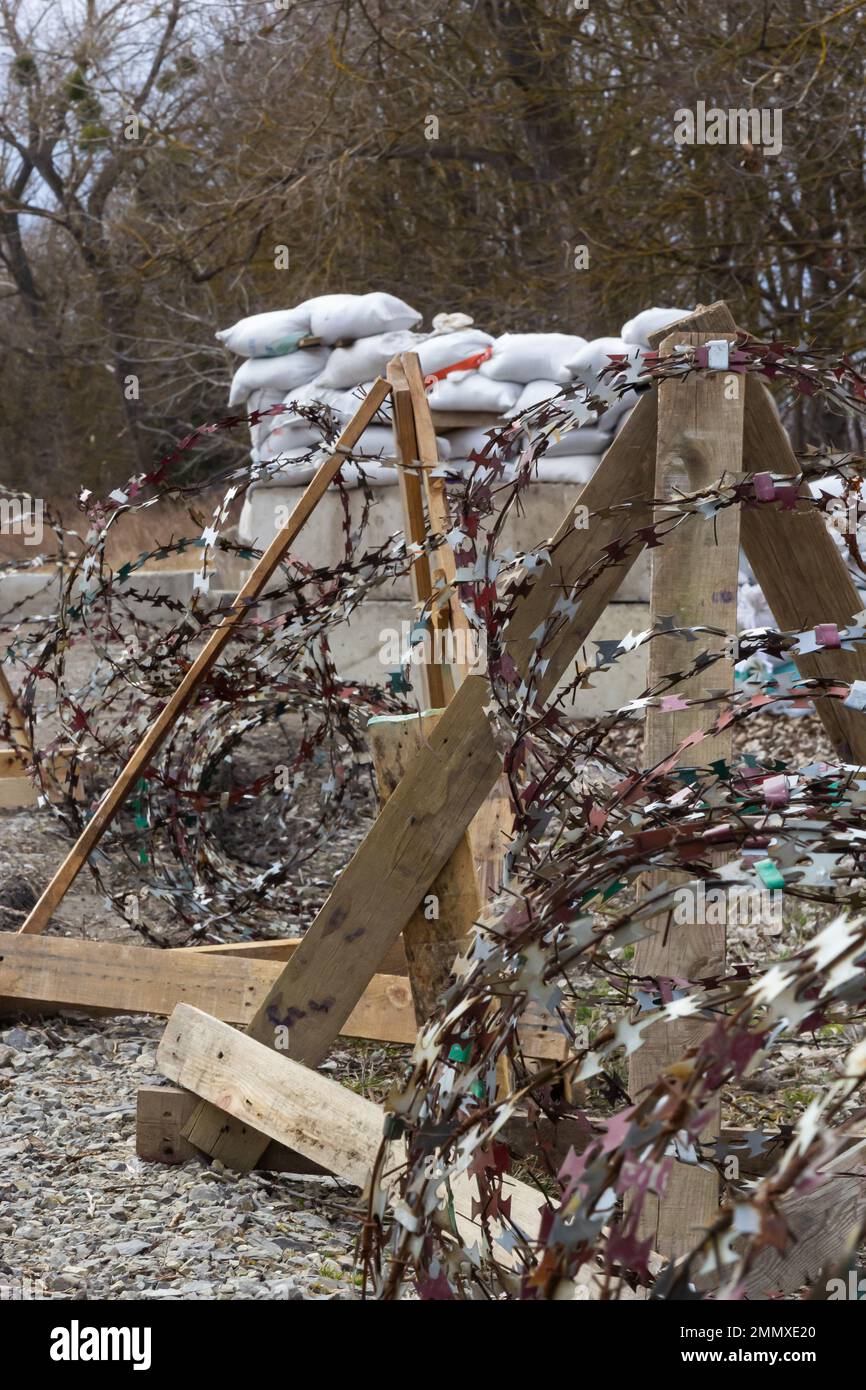 On the roads in Ukraine, the installation of checkpoints and ...