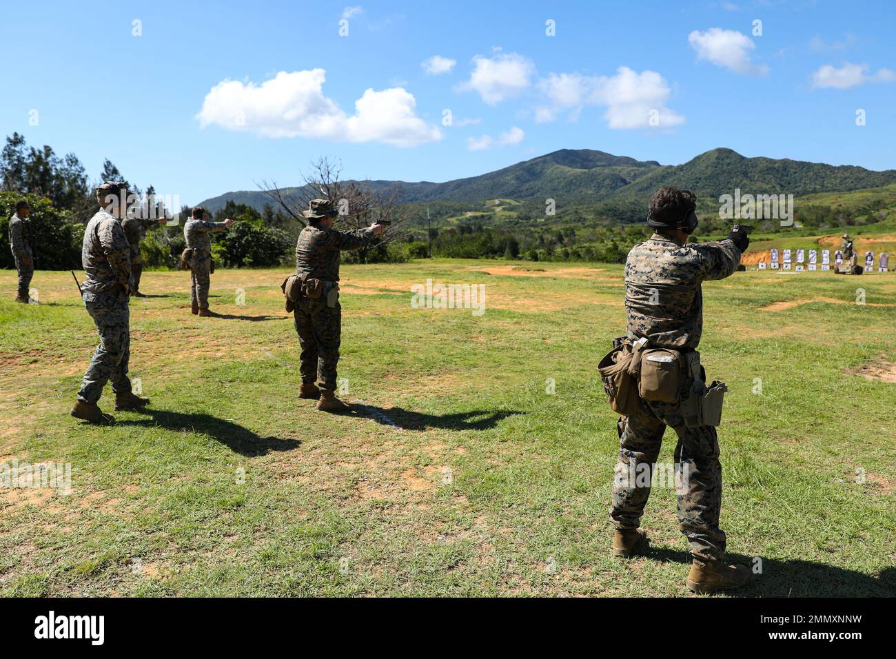 U.S. Marines with 9th Engineer Support Battalion and Combat Logistics ...