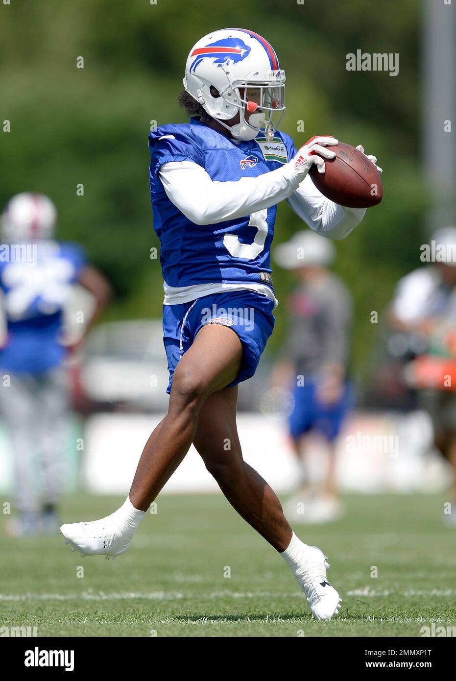 Buffalo Bills wide receiver Ray-Ray McCloud catches a pass during ...