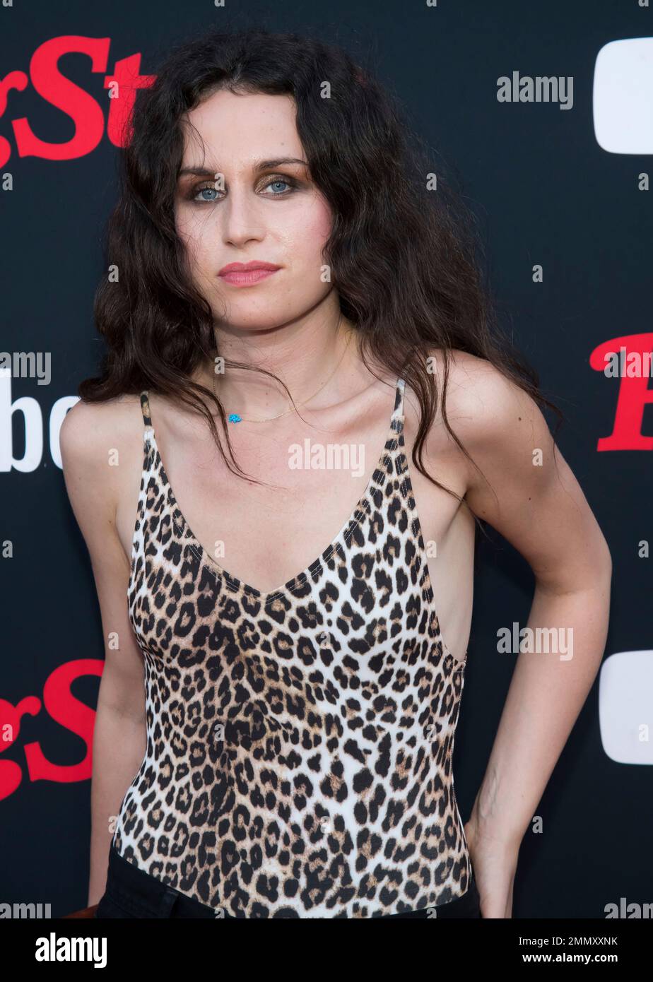 Samantha Michelle attends a Rolling Stone magazine relaunch event ...