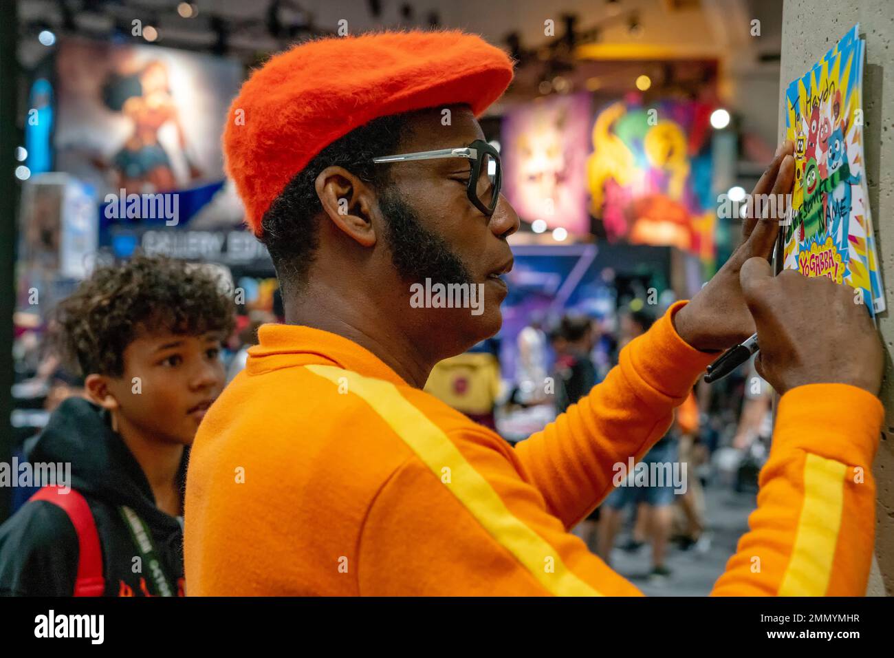 "DJ Lance Rock", Lance Robertson, of "Yo Gabba Gabba", signs an ...