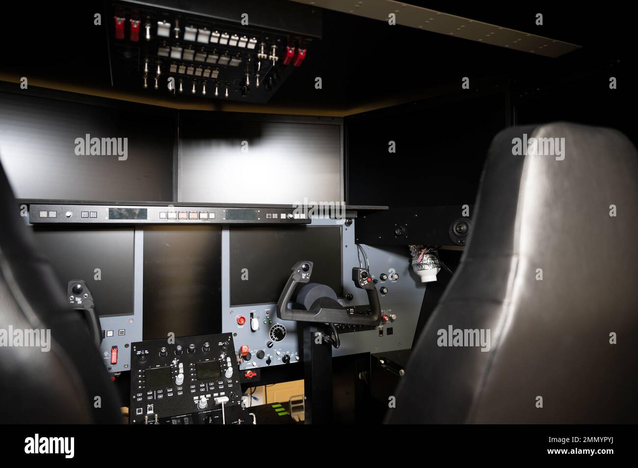 Undergraduate Pilot Training 2.5 integrates RedBird Flight simulators ...