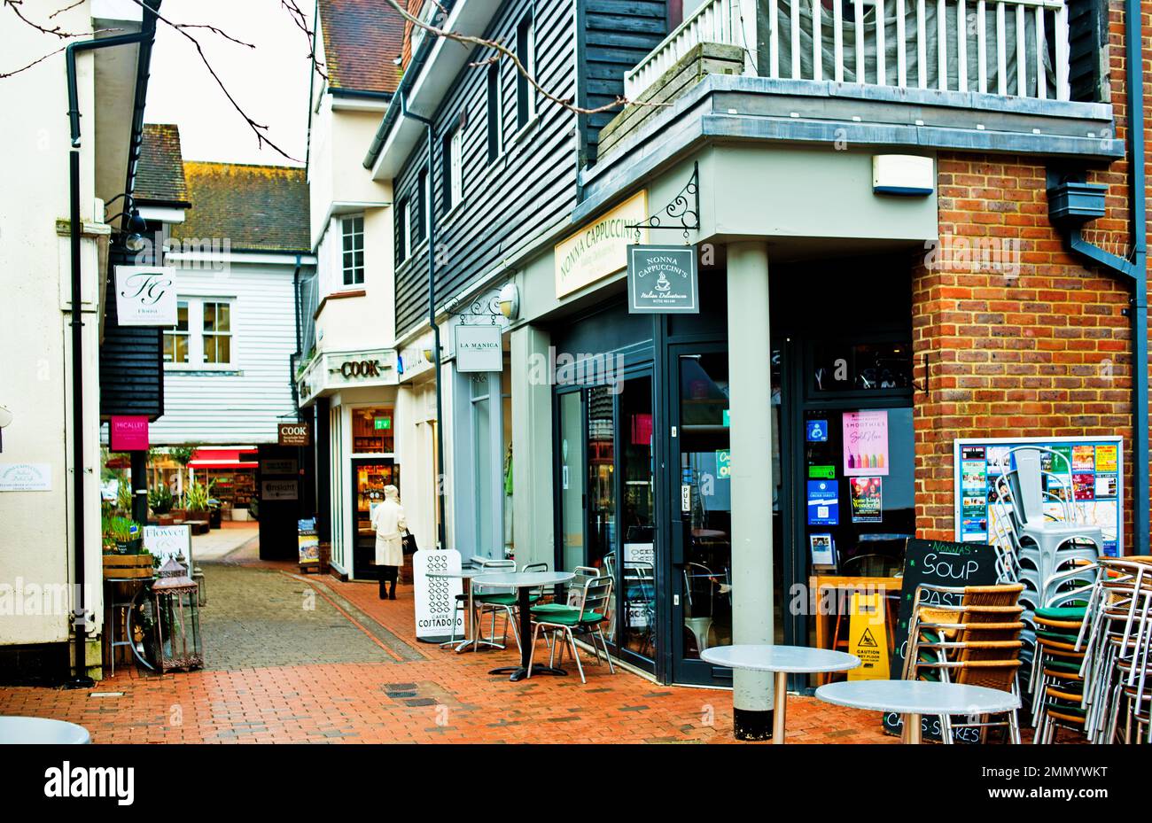 Blacks yard hi-res stock photography and images - Alamy