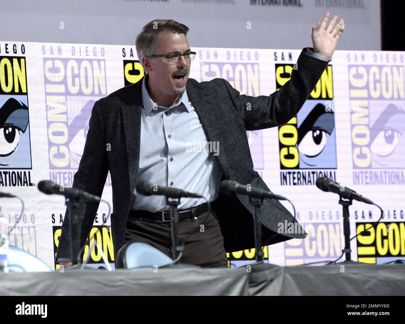Vince Gilligan waves to the crowd as he walks on stage at the "Better ...