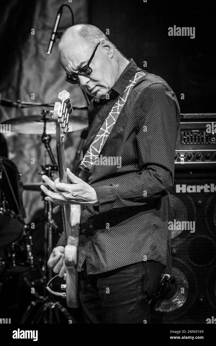 Brix extricated hi-res stock photography and images - Alamy