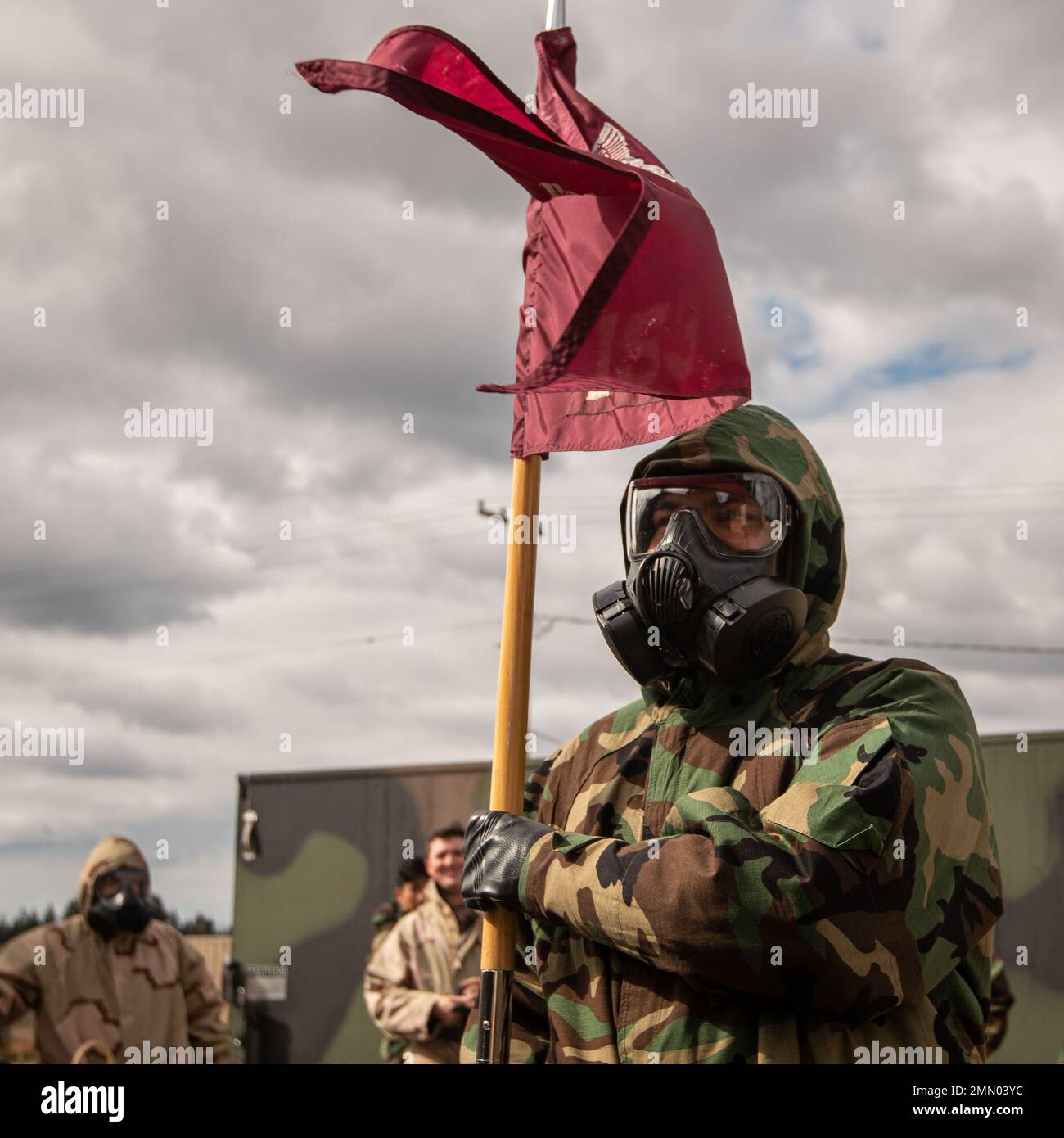 A U.S. Army Soldier with the 153rd Medical Detachment (Blood Support ...