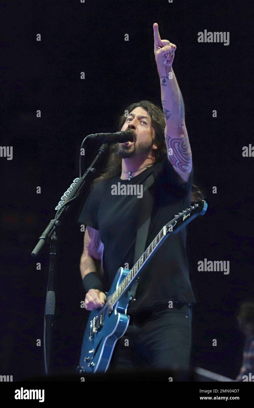 Dave Grohl of the Foo Fighters performs in concert at Madison Square ...
