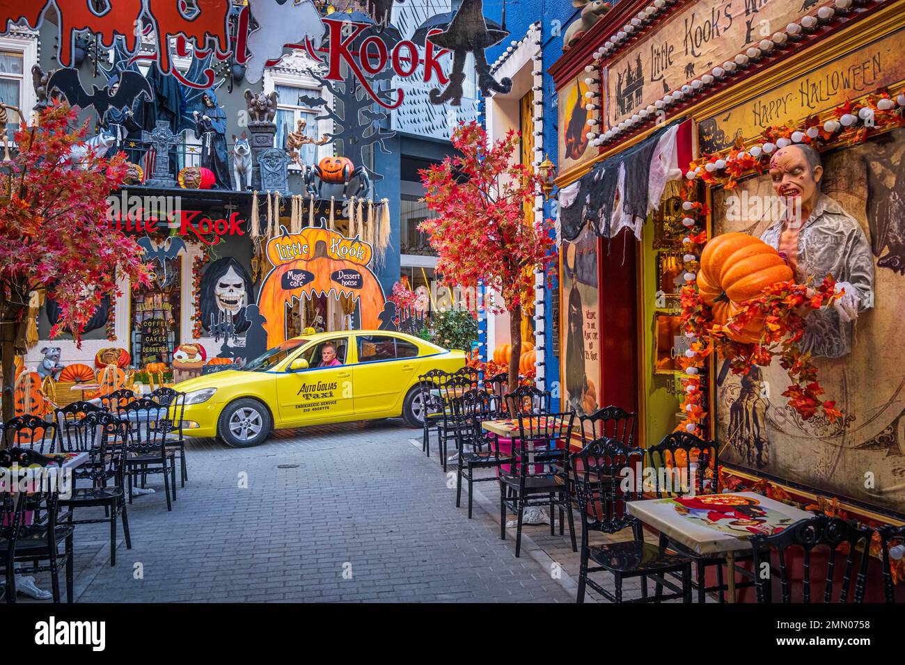 Greece, Athens, Psiri (or Psyri) district, Little Kook Coffee House ...