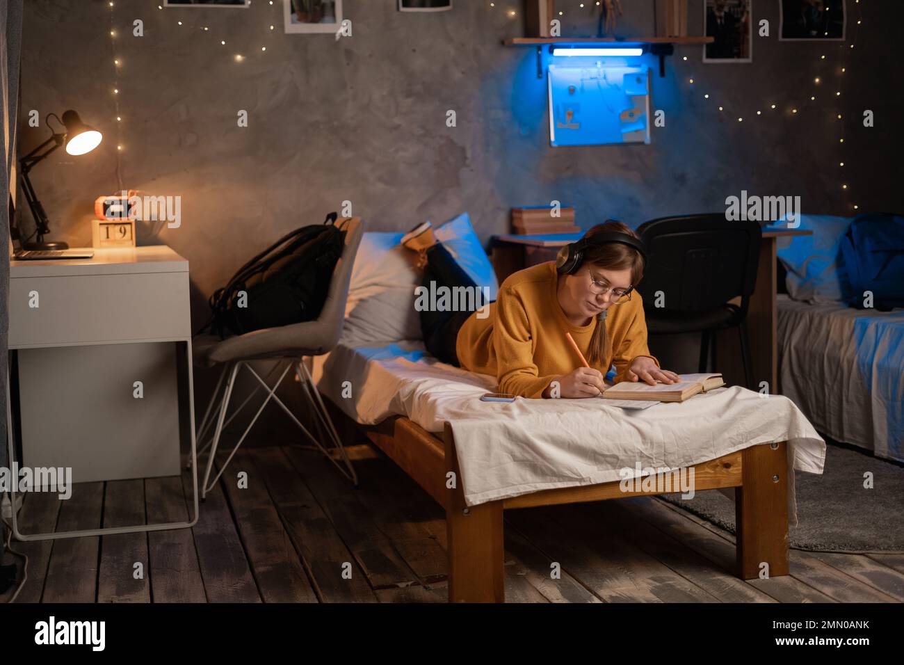 Women studying dark room hi-res stock photography and images - Alamy