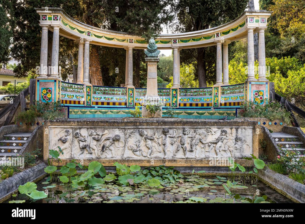 Menton fontana rosa garden hi-res stock photography and images - Alamy
