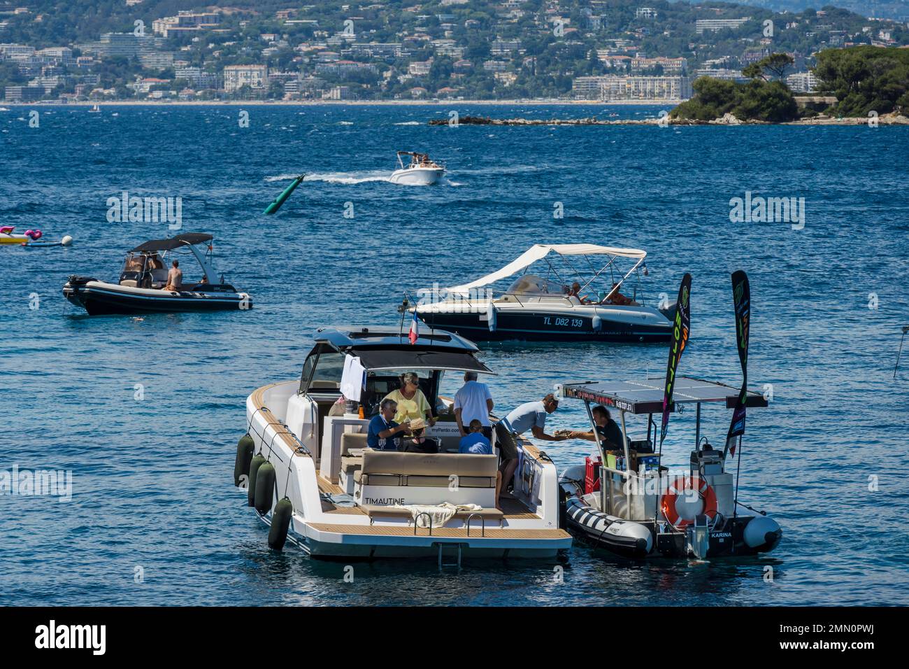 France, Alpes-Maritimes, Cannes, the stretch of sea between the two ...