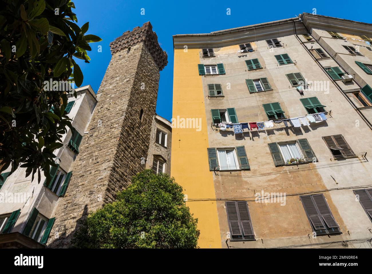 Torre degli embriaci genoa hi-res stock photography and images - Alamy