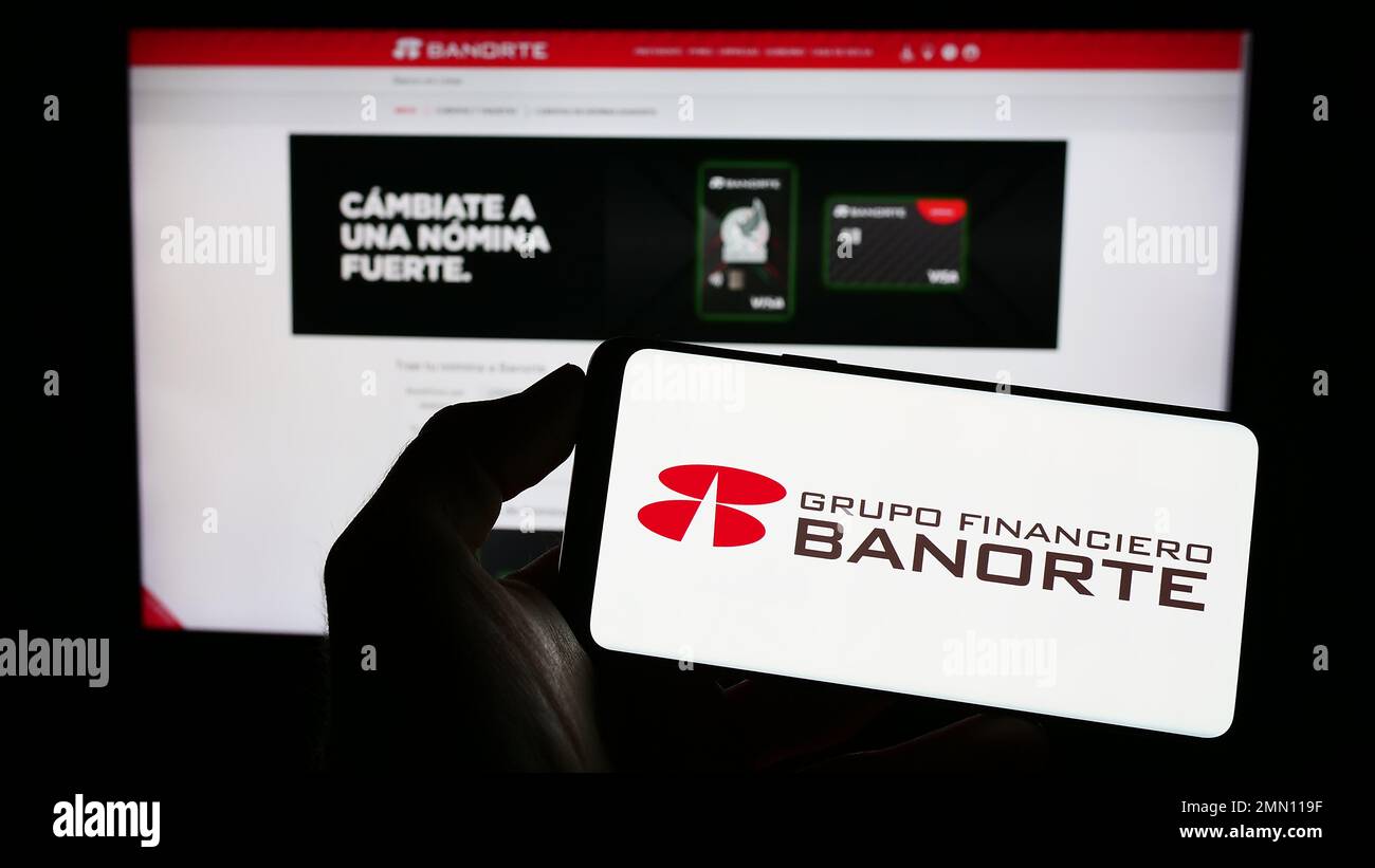 Banco banorte hi-res stock photography and images - Alamy