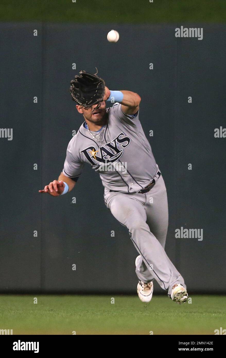 Tampa Bay Rays' Kevin Kiermaier makes the catch on a ball hit by ...