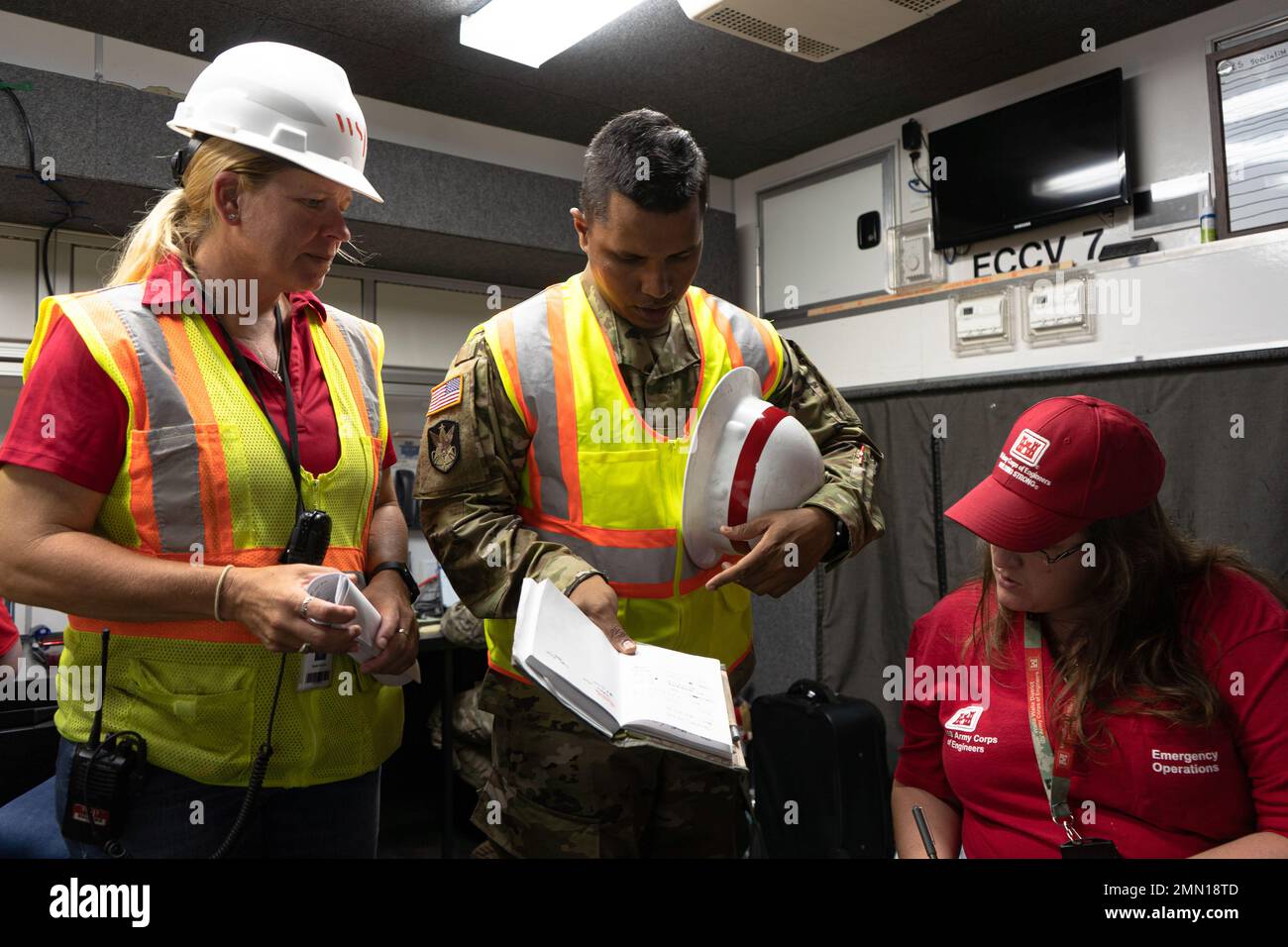 Emergencypower hi-res stock photography and images - Alamy