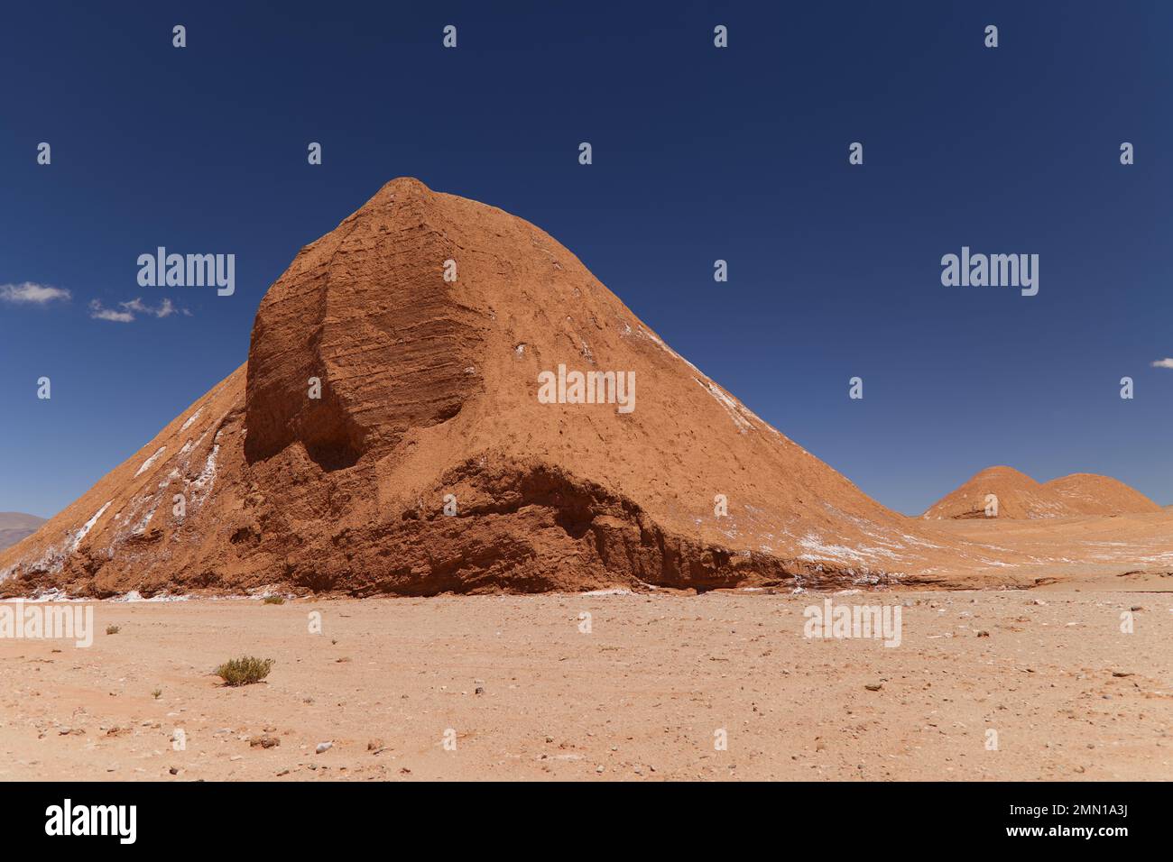 The clay formations of the Labyrinth desert in the Puna of Argentina ...