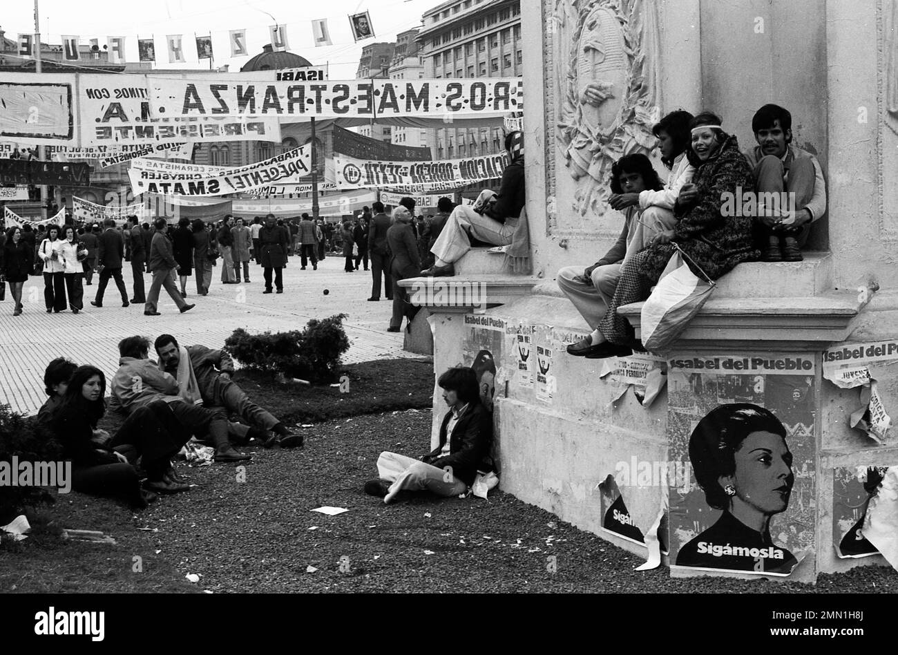 Peronist followers demonstrate support of Isabel Martínez de Perón ...