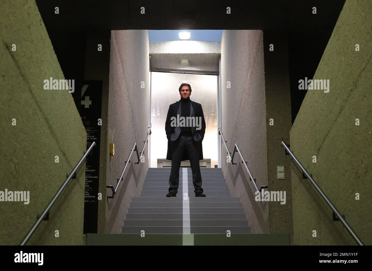 PRODUCTION - 28 January 2023, Bavaria, Munich: Actor Thomas Heinze at ...