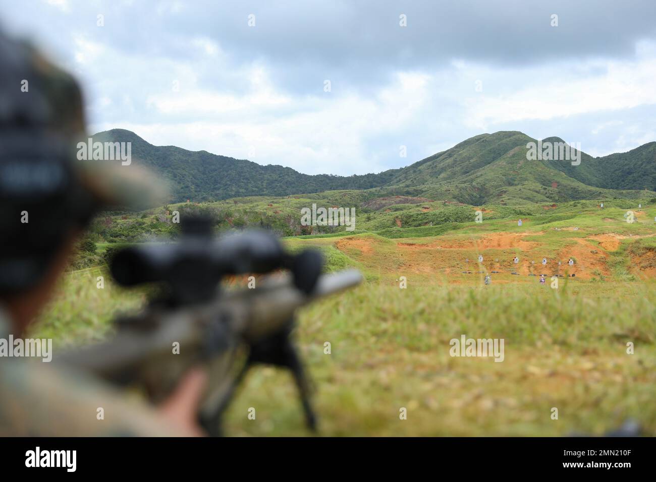 U.S. Marine Corps Sgt. Donald Couttie, a Formal Marksmanship Training ...