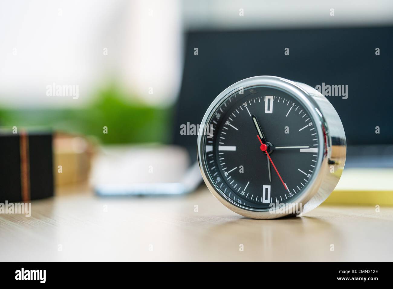 Desktop computer time clock hi-res stock photography and images - Alamy