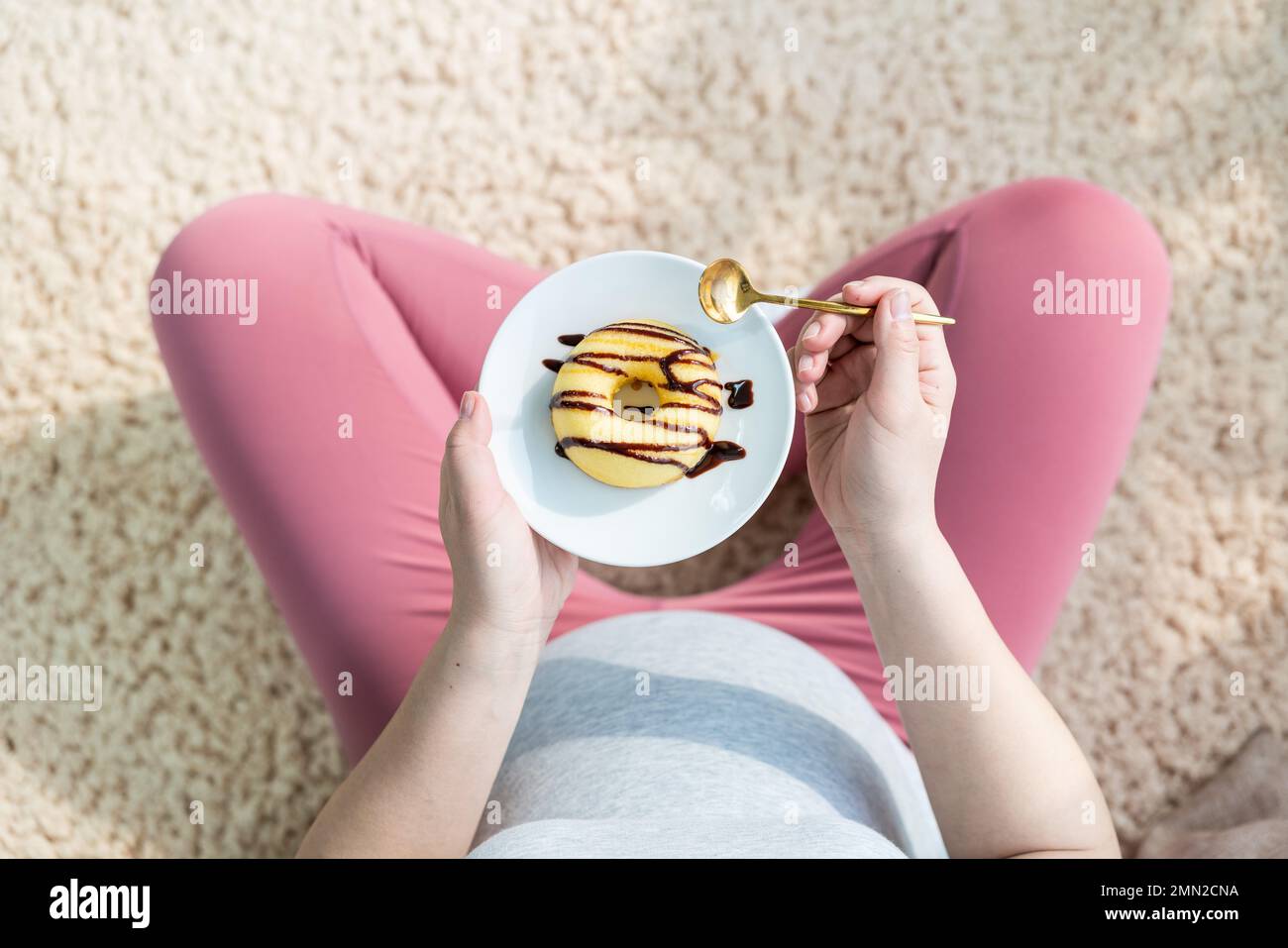 Pregnant women happy Stock Photo - Alamy