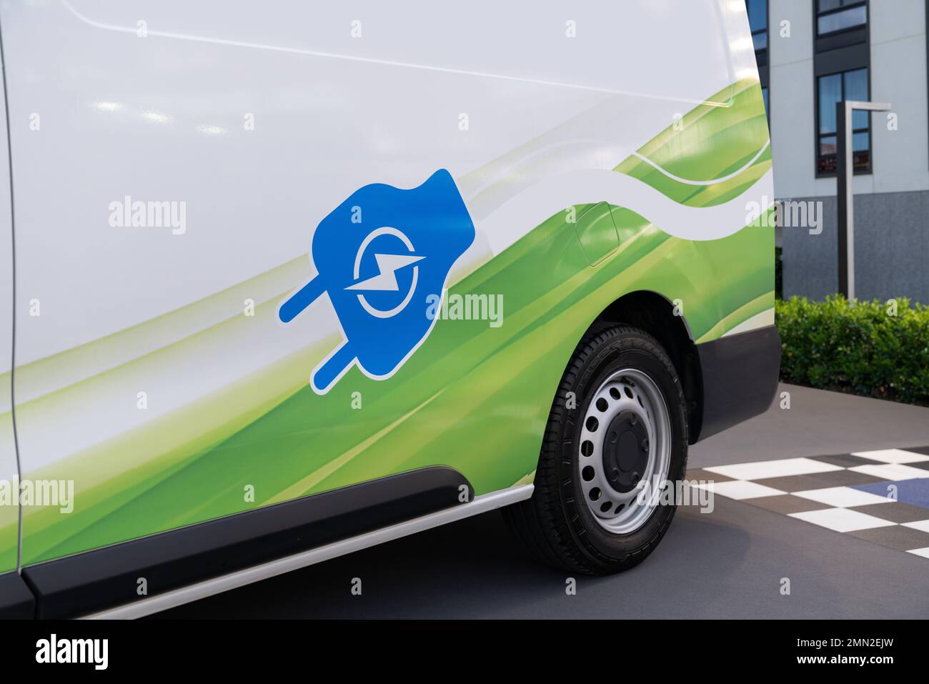 Delivery bus hi-res stock photography and images - Alamy