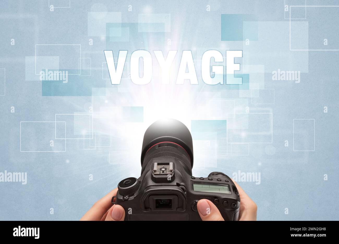 hand holding digital camera, traveling concept Stock Photo - Alamy