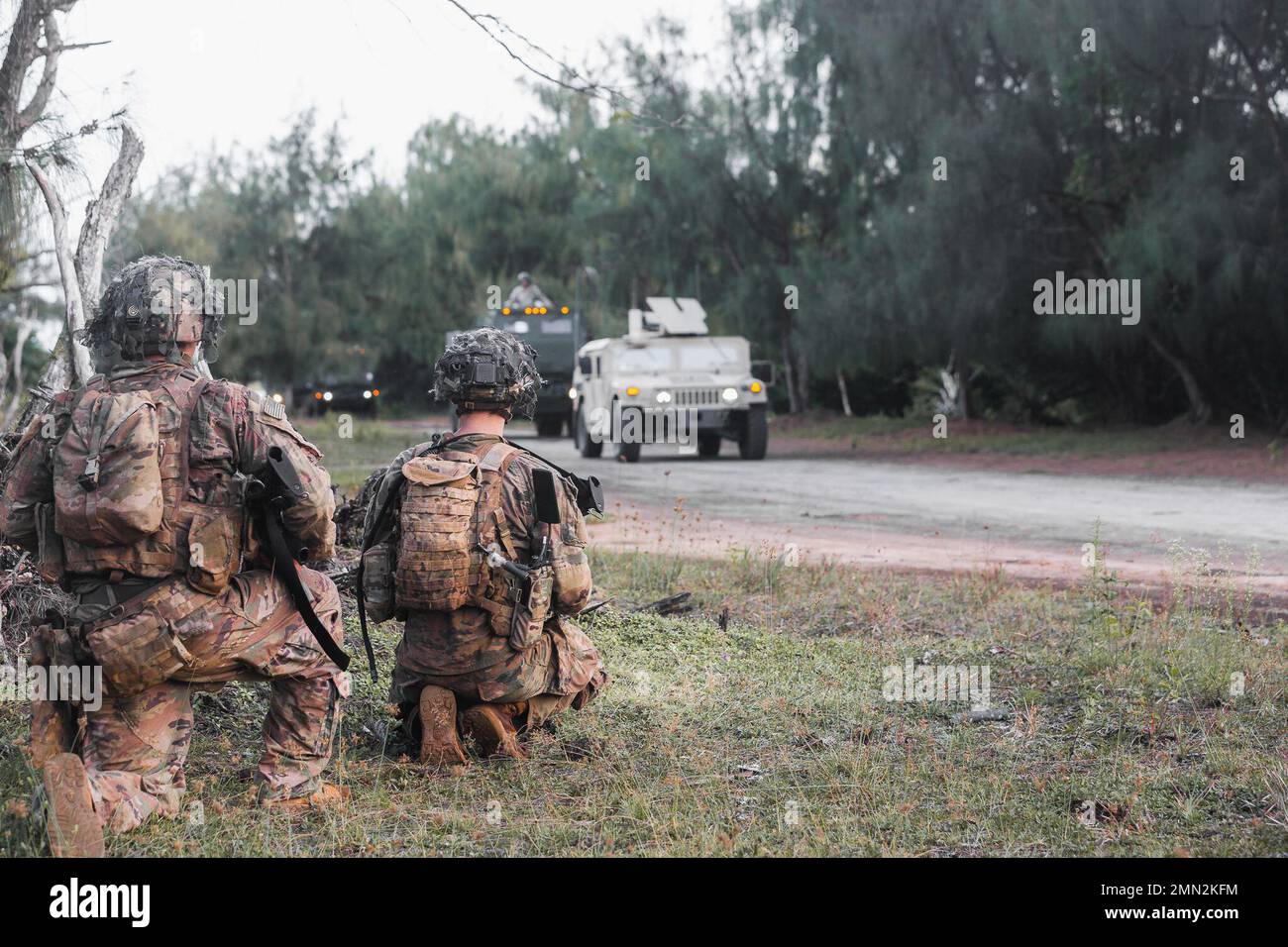 U.S. Army Soldiers assigned to Alpha Company, 2nd Battalion, 27th ...