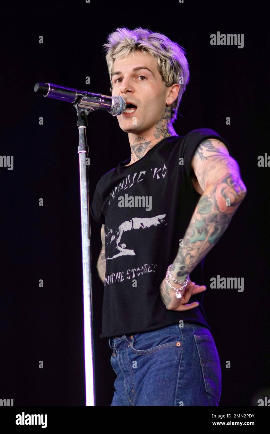 The Neighbourhood Lead Singer Tattoos