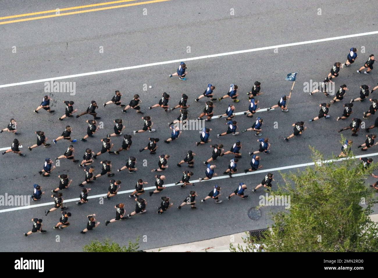 U.S. Army Paratroopers assigned to the 82nd Airborne Division begin All ...