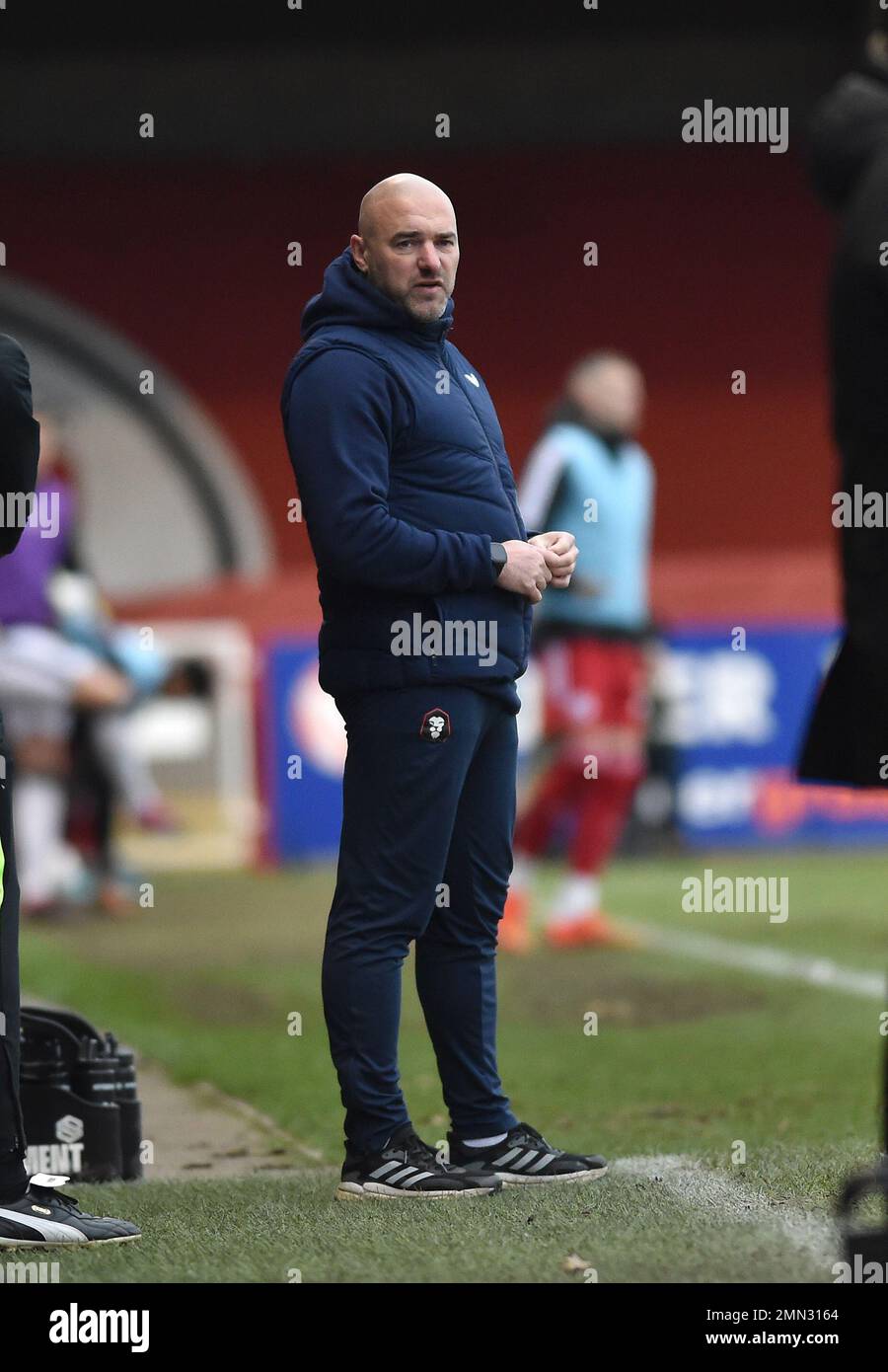 Salford head coach neil wood hi-res stock photography and images - Alamy