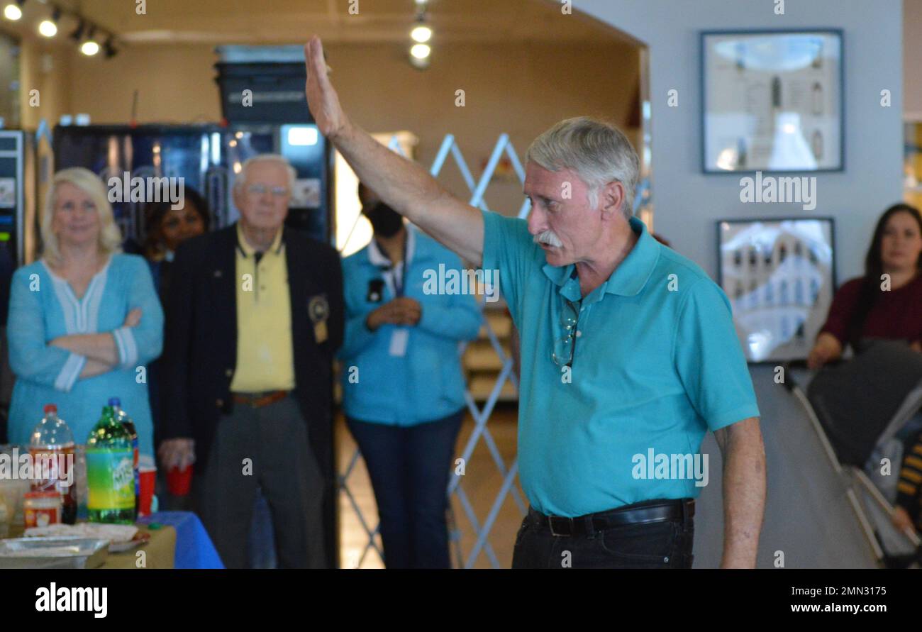 Norfolk (September 26, 2022) BTCS(SW) Tom Dandes, USN (Ret.), outgoing ...