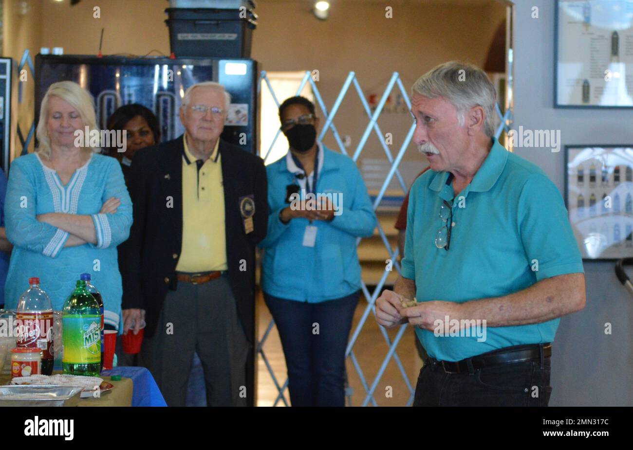 Norfolk (September 26, 2022) BTCS(SW) Tom Dandes, USN (Ret.), outgoing ...