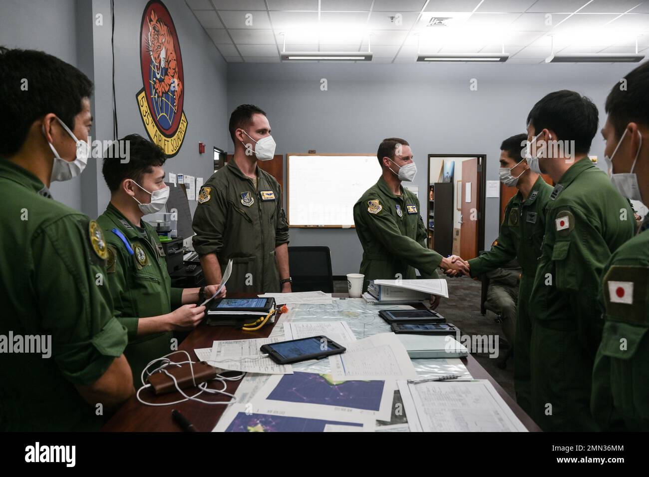 Jasdf joint bilateral training hi-res stock photography and images - Alamy
