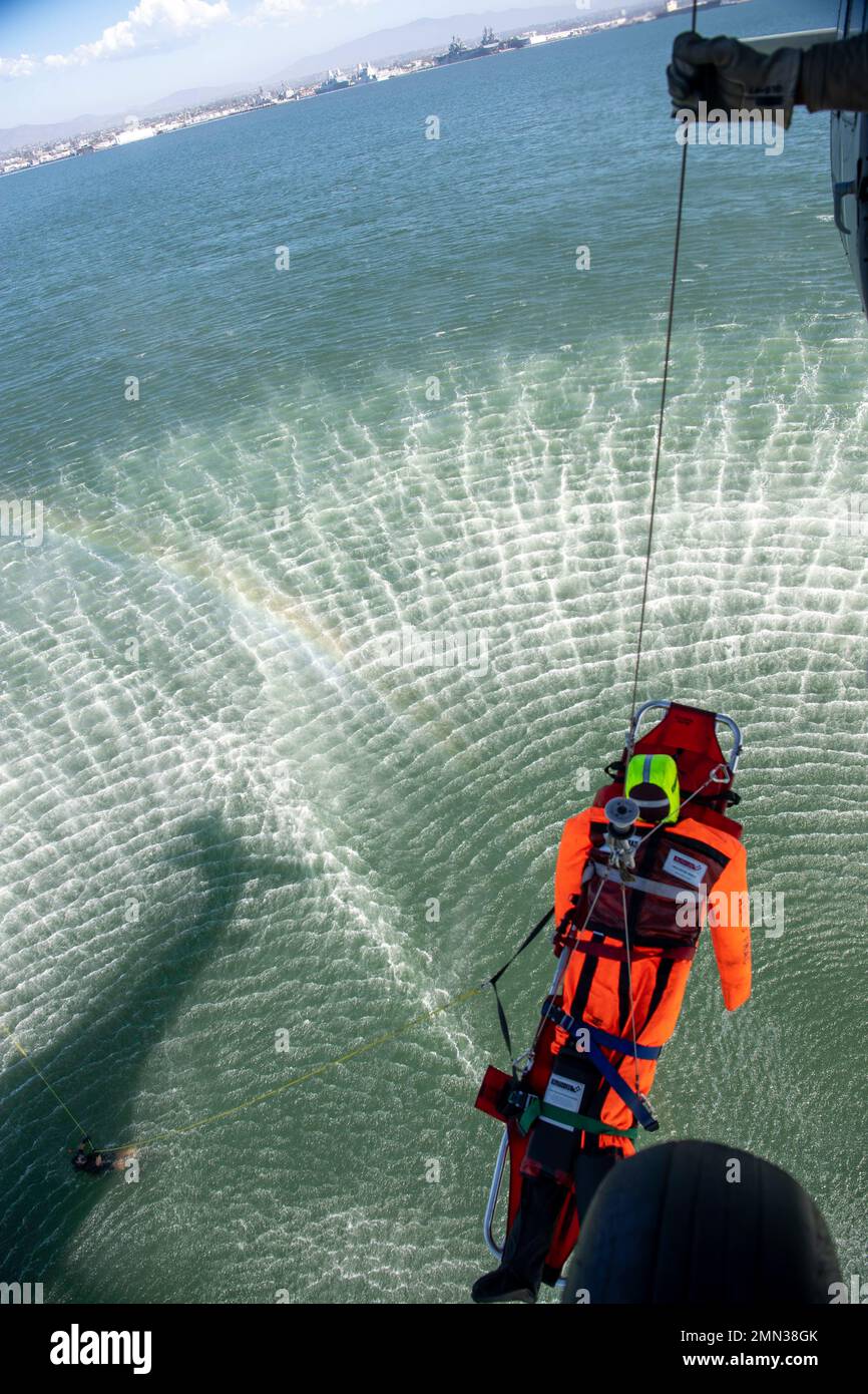 220926-N-EV253-1861 SAN DIEGO (Sep. 26, 2022) – US Naval Aircrewmen ...