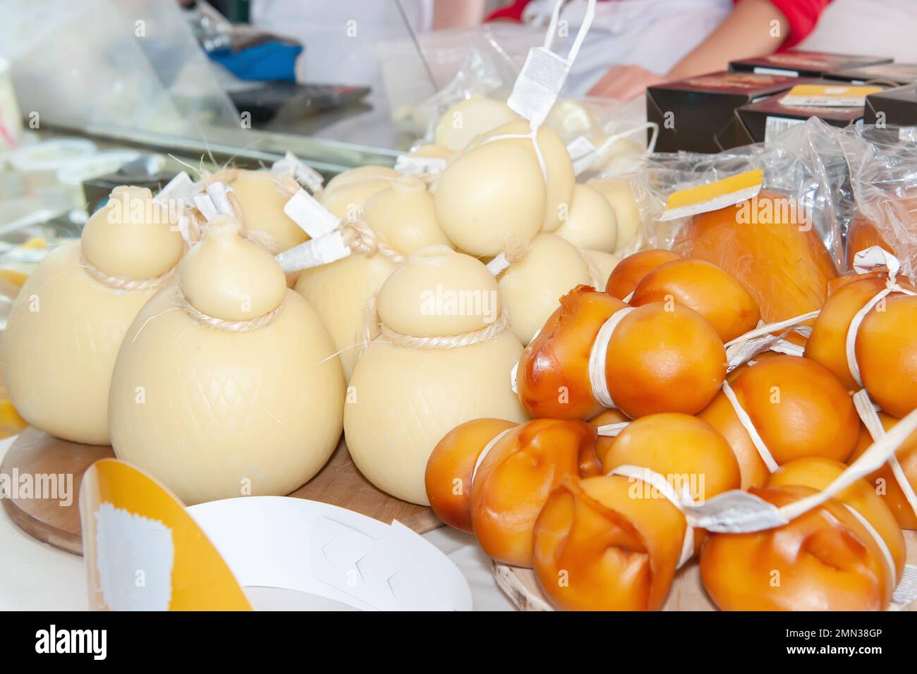 Sale of cheese of different varieties of smoked Silano and Bianca ...