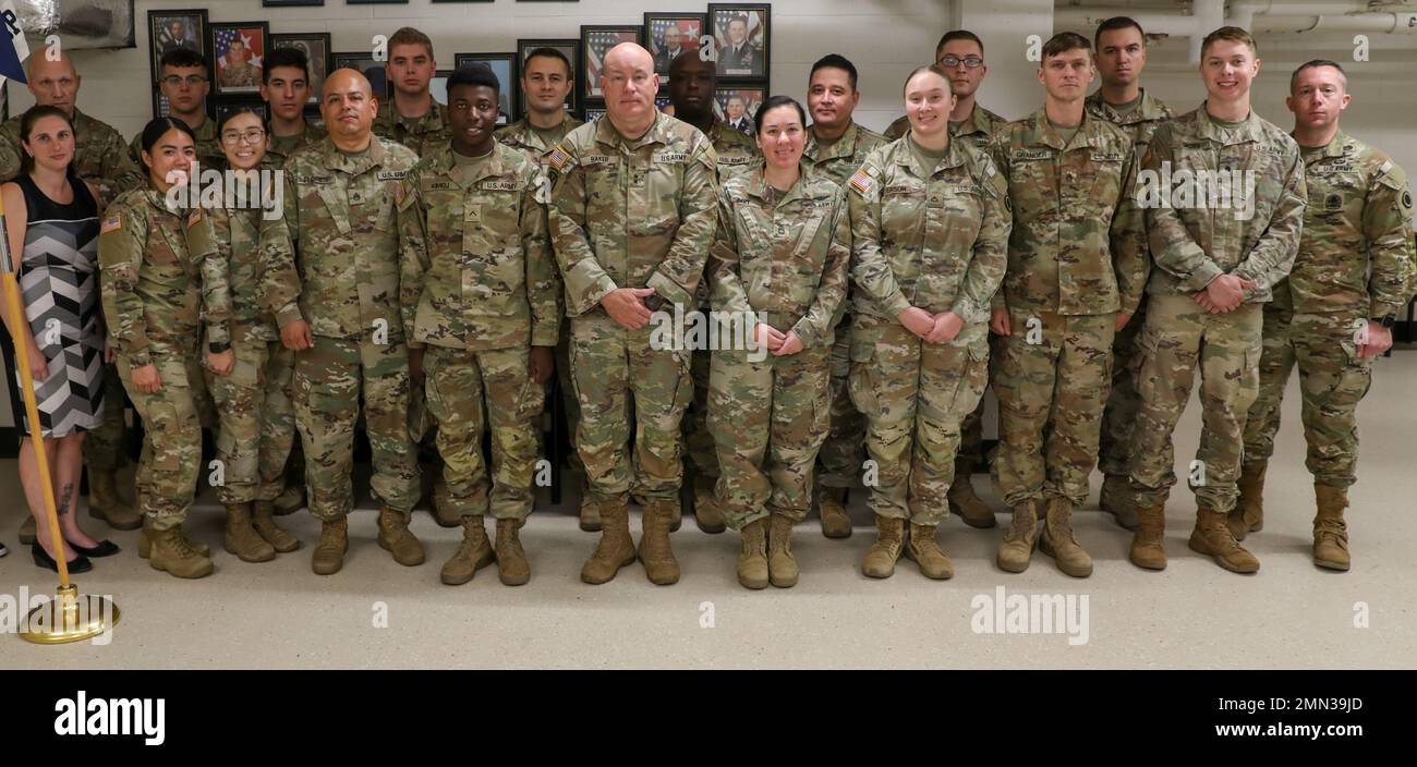 88th RD Commanding General visits the Main Command Post- Operational ...