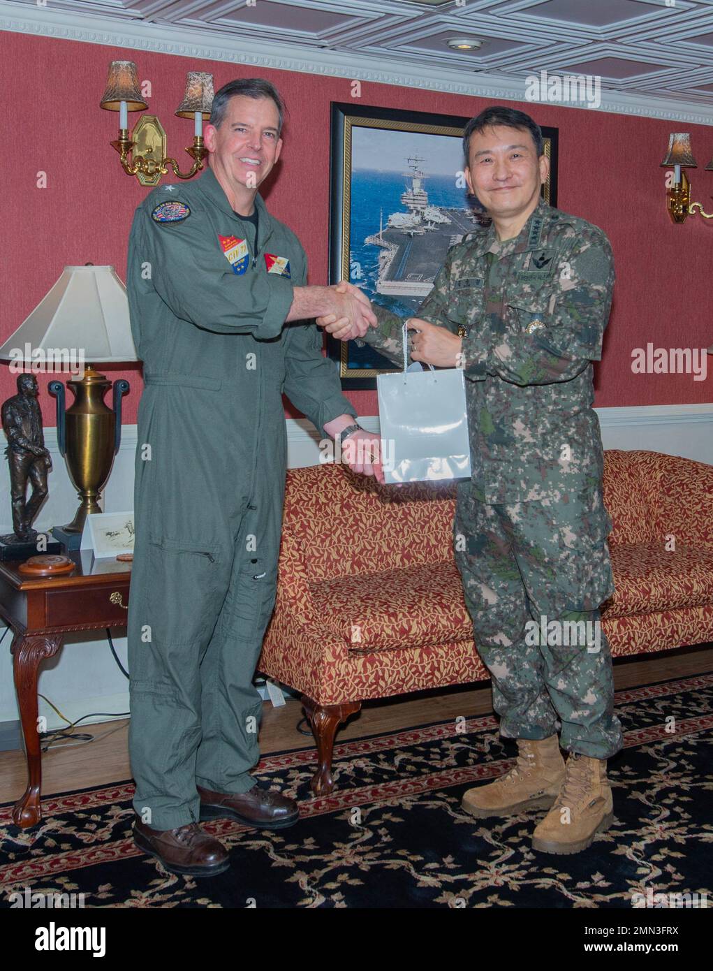 220927-N-JO823-1114 WATERS EAST OF THE KOREAN PENINSULA (Sept. 27, 2022 ...