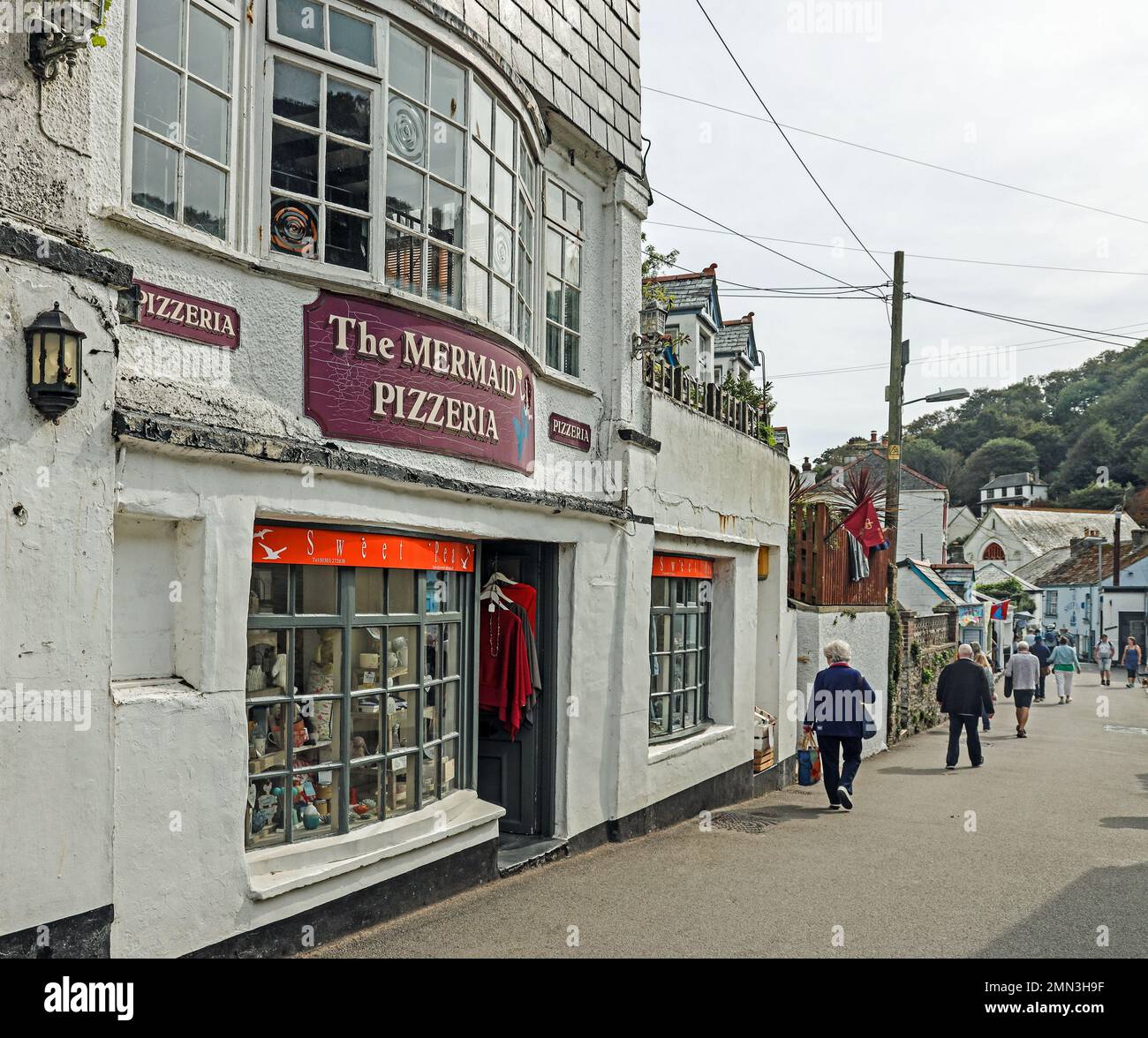 Mermaid pizziera hi-res stock photography and images - Alamy