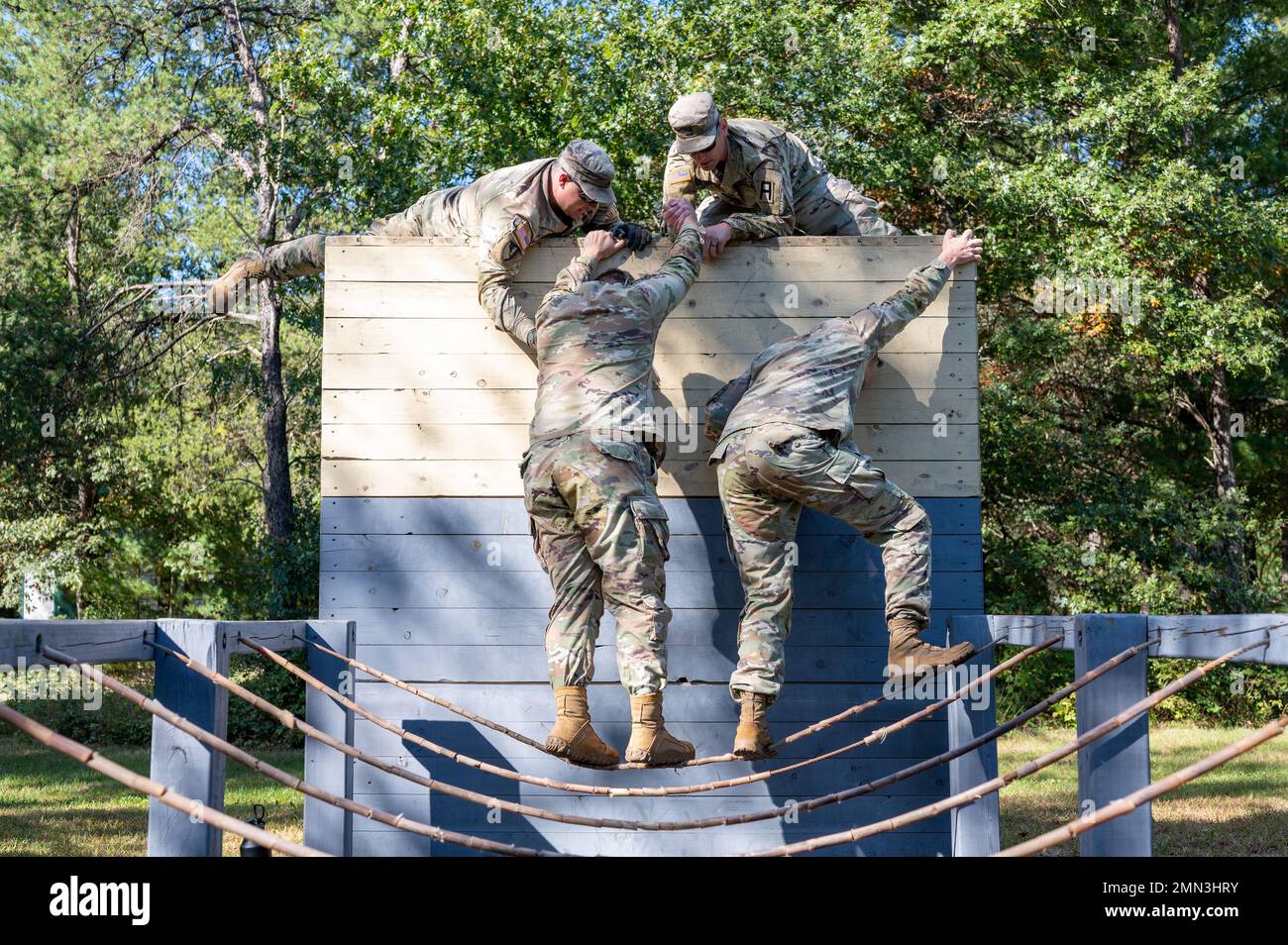 Soldiers of the 181st Multifunctional Training Brigade navigate the ...