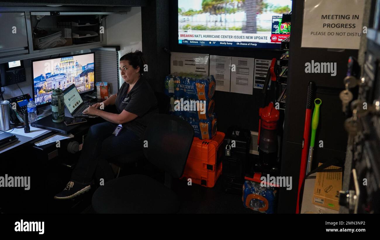 Tallahassee, FL, September 27, 2022 - FEMA Mobile Emergency Response ...