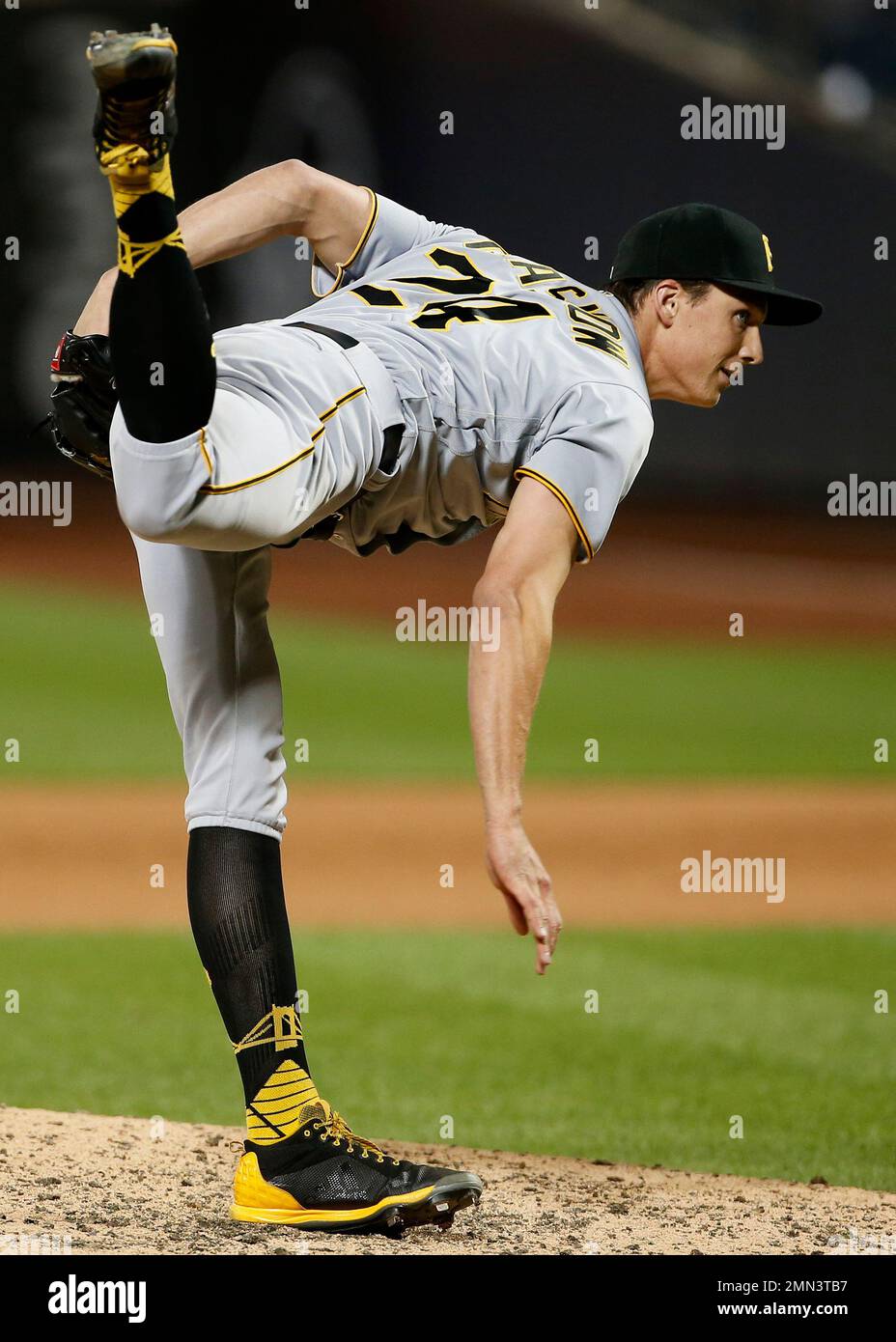 Pittsburgh Pirates pitcher Tyler Glasnow delivers a pitch during the ...