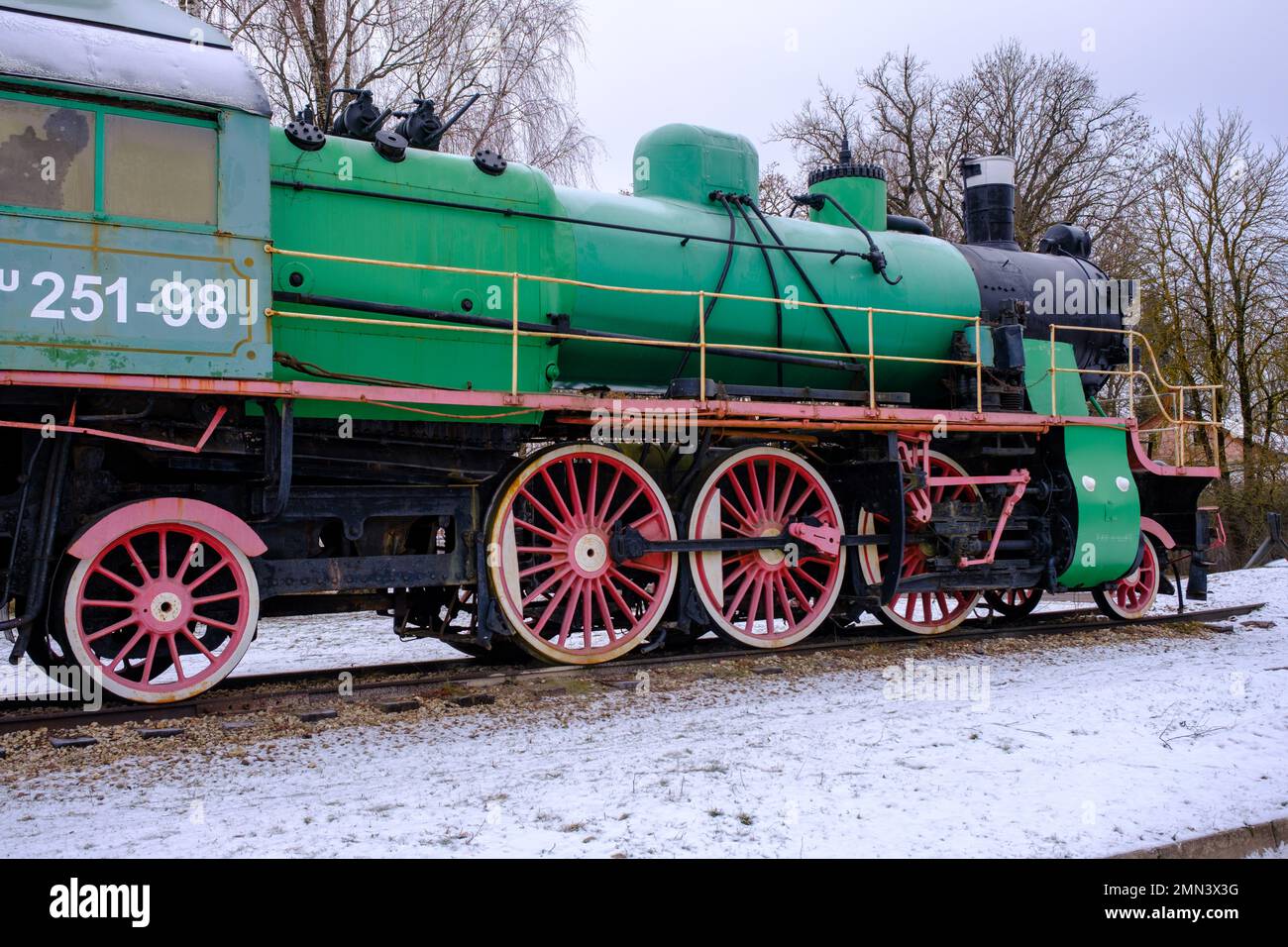 Old steam locomotive wheel and connecting rods. Tie rod or side rod for ...